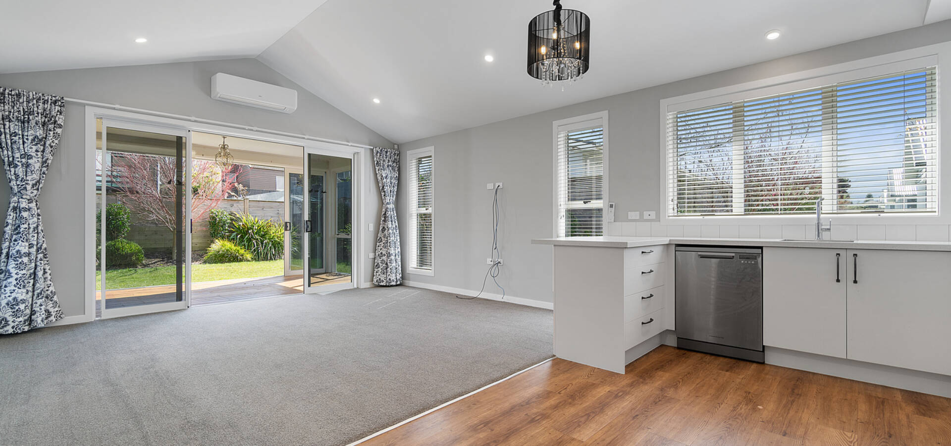 Corner Retreat - Freedom Lifestyle Villages